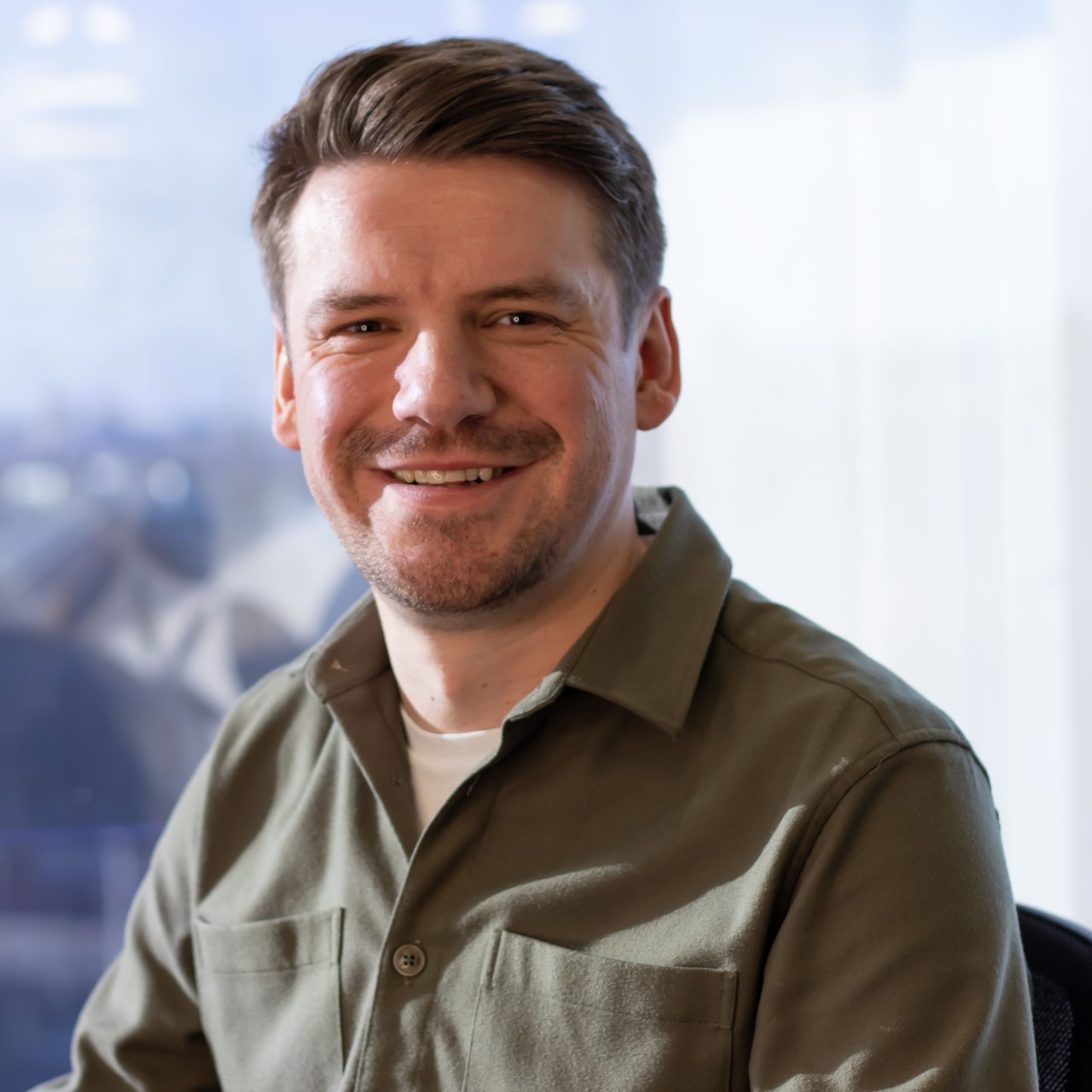 Experts | DLG Legal Services